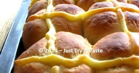 Obsesi Roti 35 - Custard Hot Cross Bun | Just Try & Taste