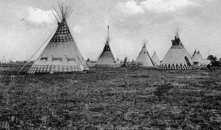 Blackfoot Tipis Most Of The Blackfoot Tipis Teepees