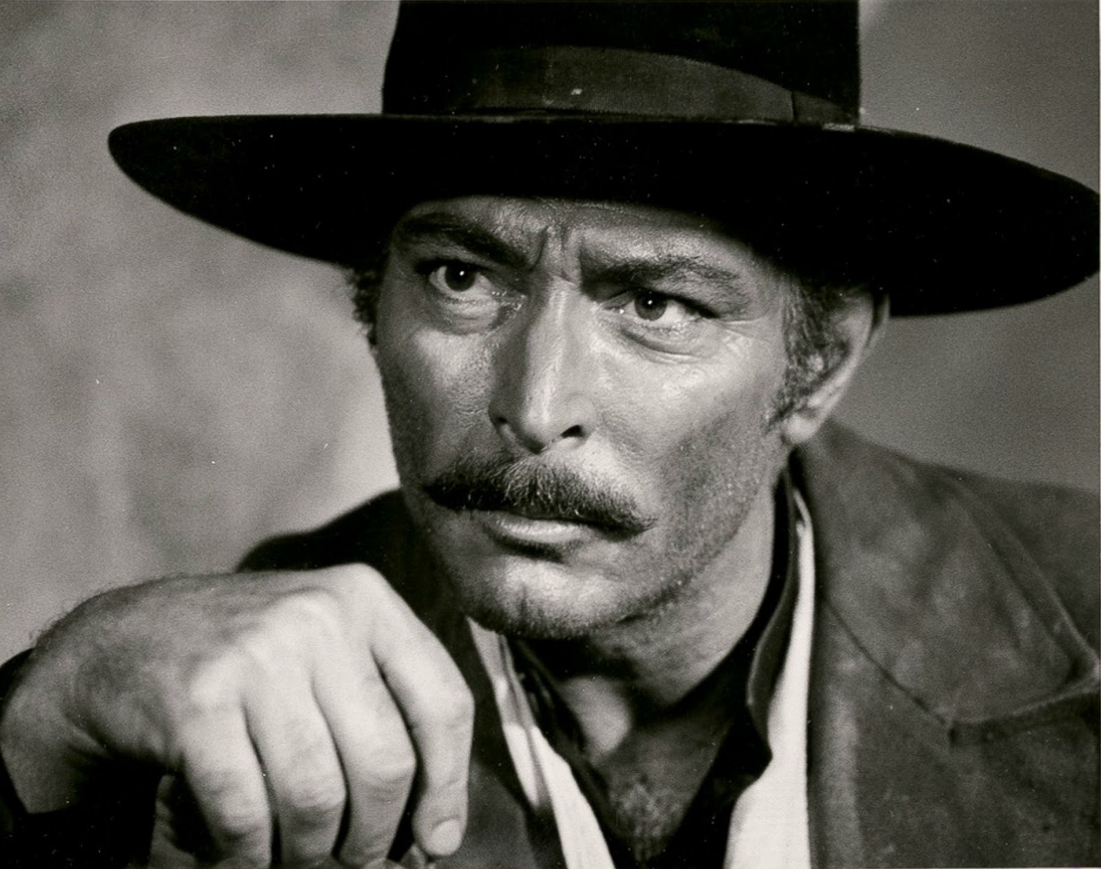 The Clint Eastwood Archive: The Good, the Bad and the Ugly Photos by ...