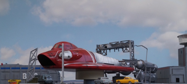 MOONBASE CENTRAL: SCRATCHBIULT SHADO LUNAR MODULE RE-FIT