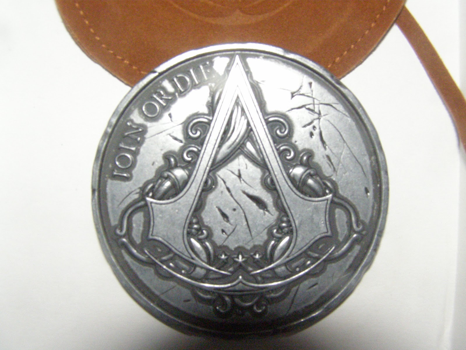 Make Your Way....: Unboxing: Assassin's Creed III Join Or Die Edition