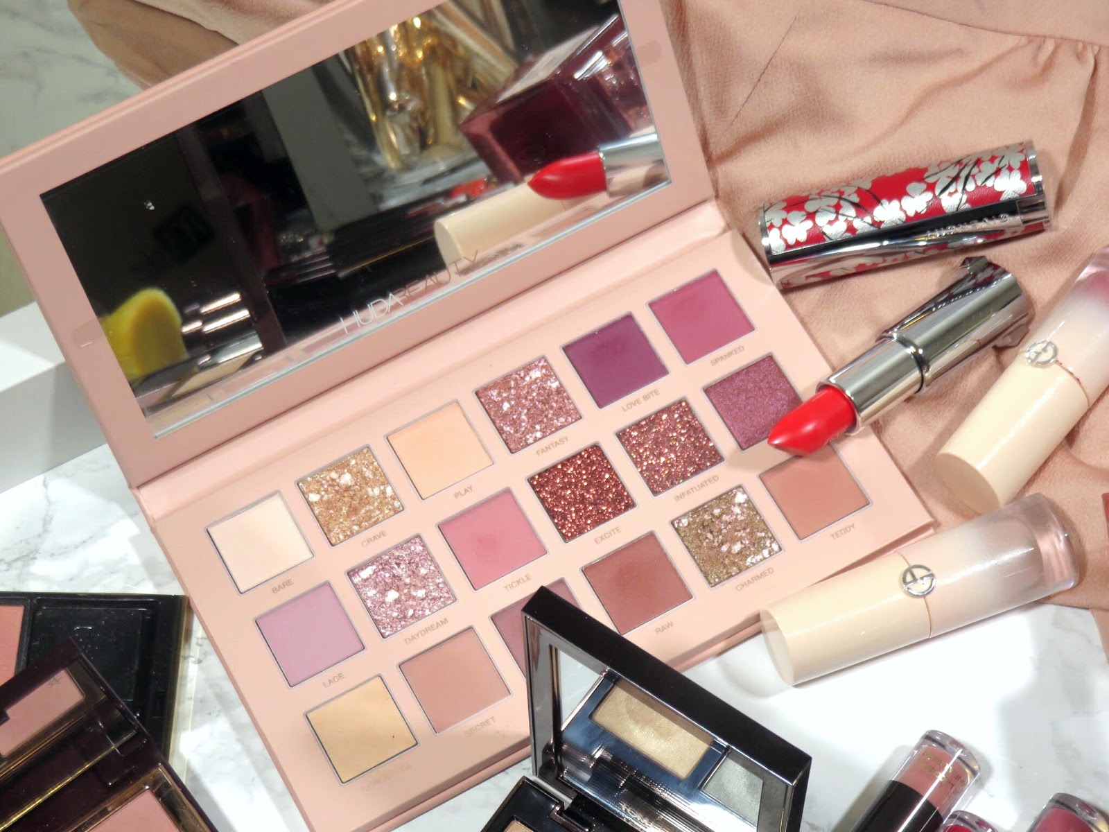 | Loves | 10 Romantic Beauty Products for Valentine's Day | PRETTY IS ...