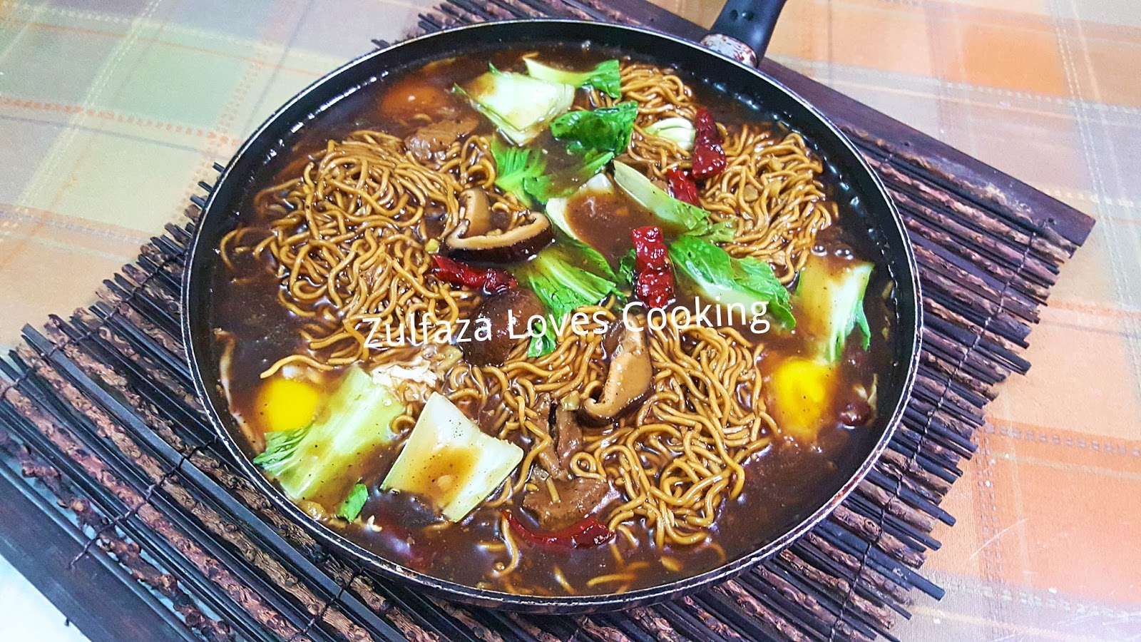 ZULFAZA LOVES COOKING: Sizzling Yee Mee
