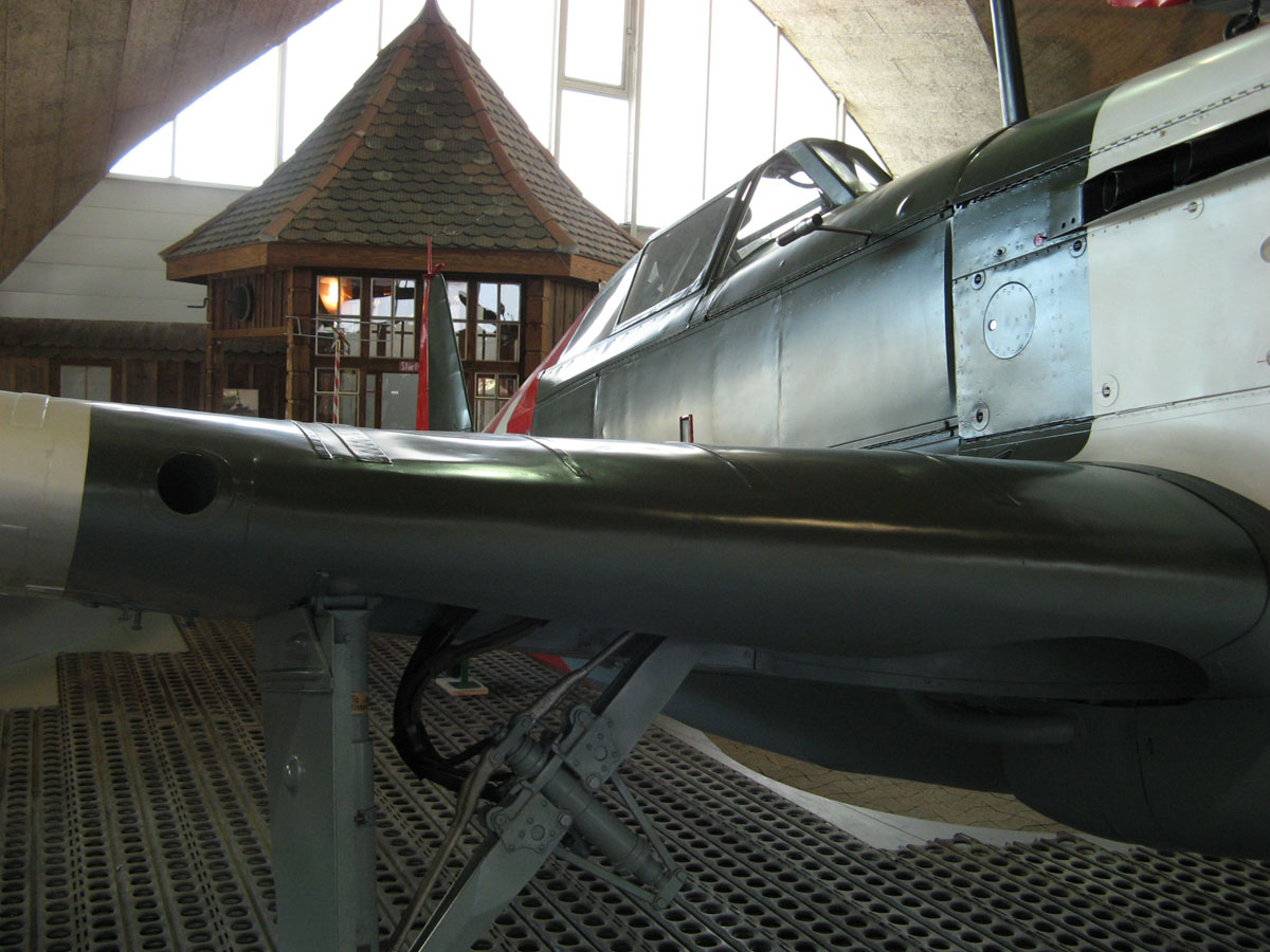 D-3801 Morane Saulnier MS 406 Walkaround