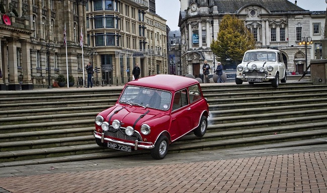 The Mini Classic - greatest British car of all time? | Carsfresh