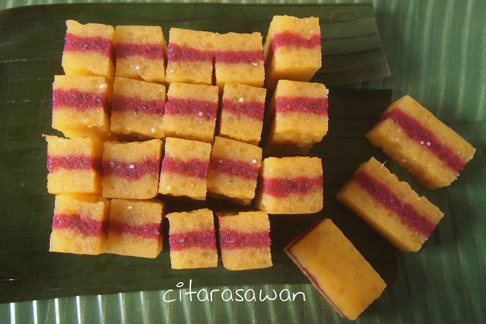 Talam Lapis Sagu Ubikayu ~ Resepi Terbaik