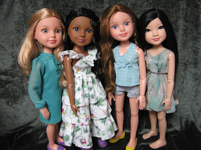 Never Grow Up: A Mom's Guide to Dolls and More: BFC Ink Doll Review ...