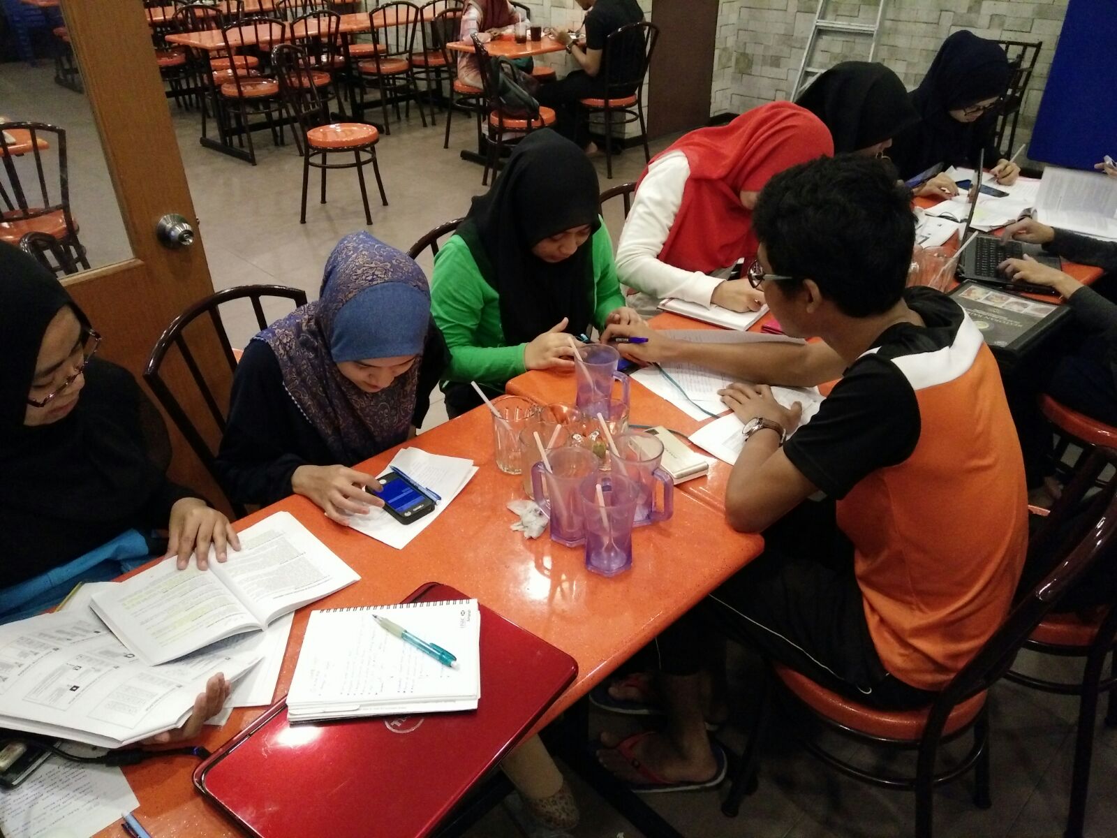 Gedung Ilmu: PERJUMPAAN