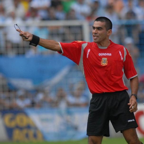 Código Banfield: Ariel Montero dirigirá Gimnasia de Jujuy - Banfield en ...