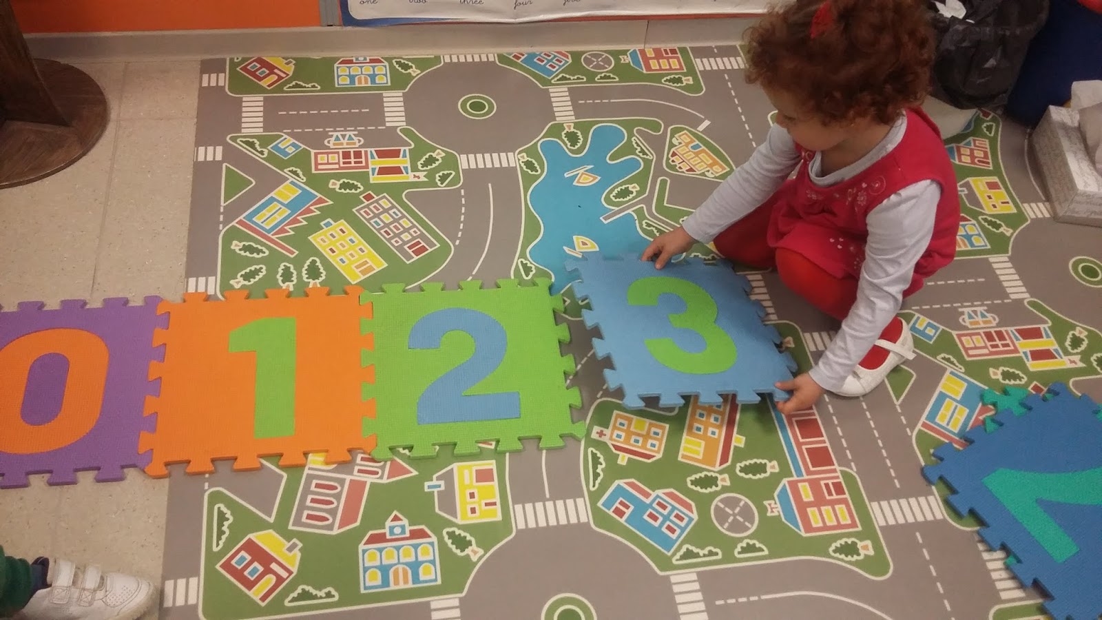 AULA INFANTIL : Jugando con los números.