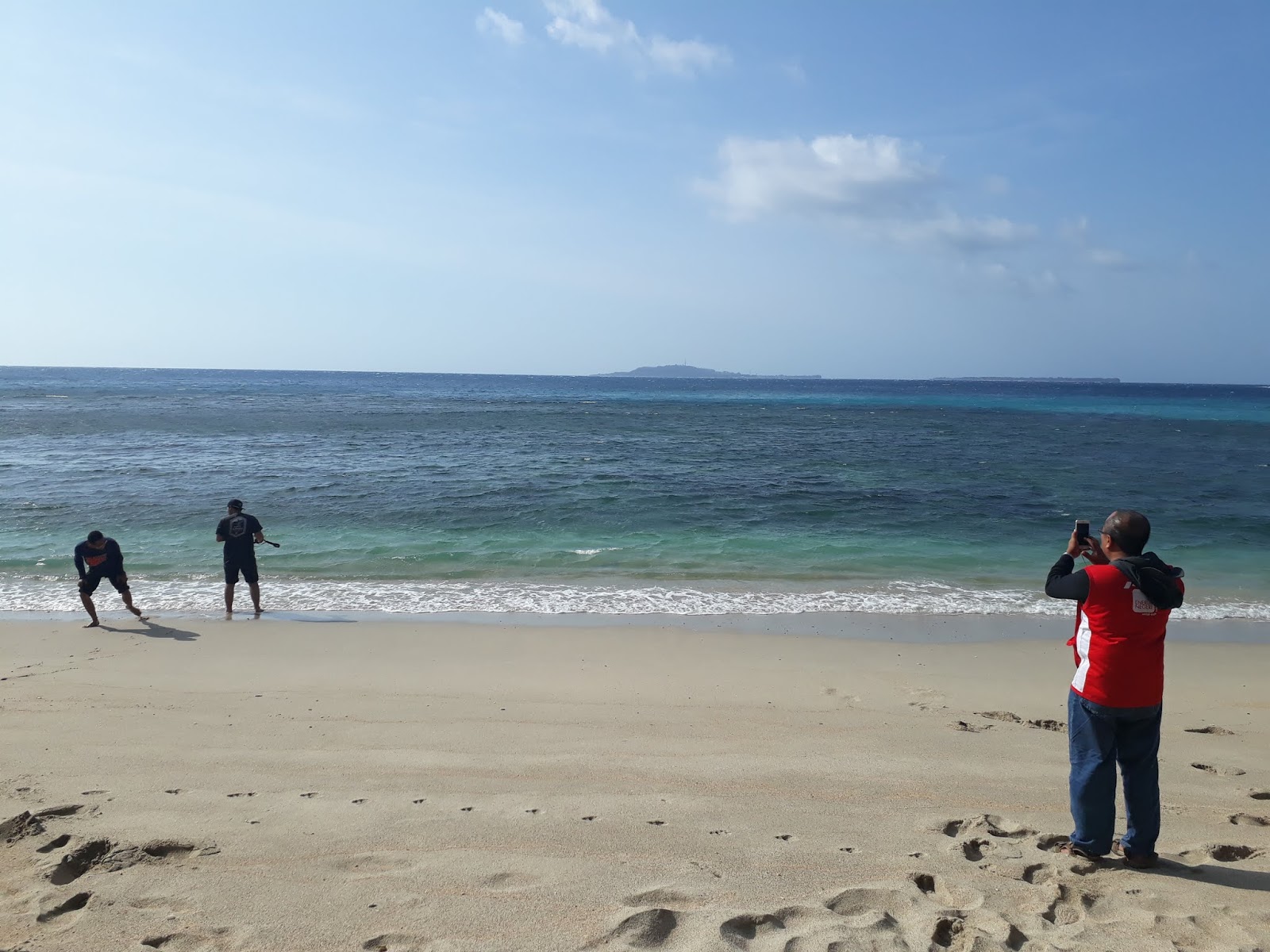 Jalan-jalan Lagi: Jalan ke Pantai Pandanan, Pantai Kuta Mandalika dan ...