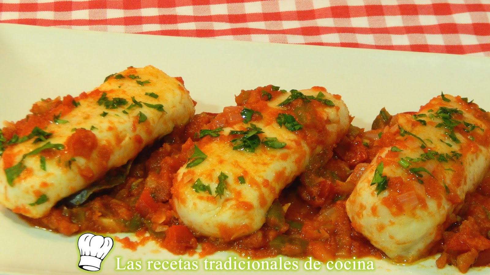 Merluza con salsa de tomate receta fácil y rápida