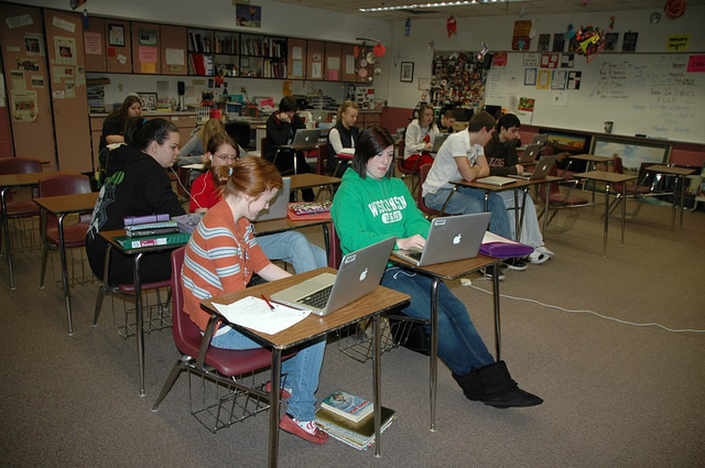 Mrs. Orman's Classroom: Laptop or Tablet? Transitioning from ...