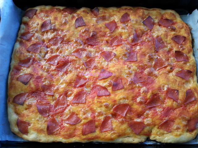 La Rubrica del Lunedì: Pizza al pepperoni - Monday's Page: Pepperoni ...