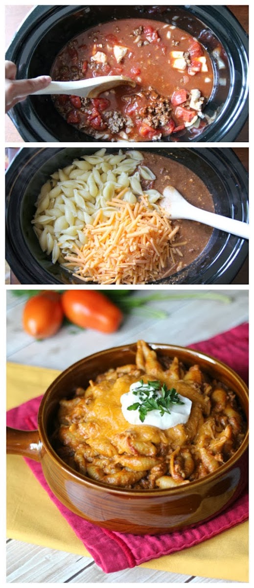 Easy Slow Cooker Taco Pasta - Food & juices