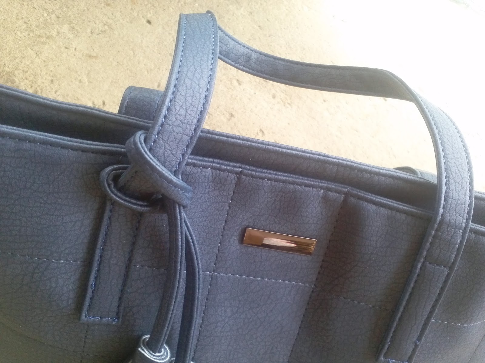 My sweet escape: DEEP BLUE BAG from ZAFUL