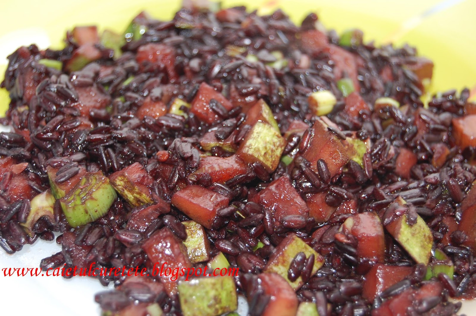 Caietul cu retete: Orez negru cu legume