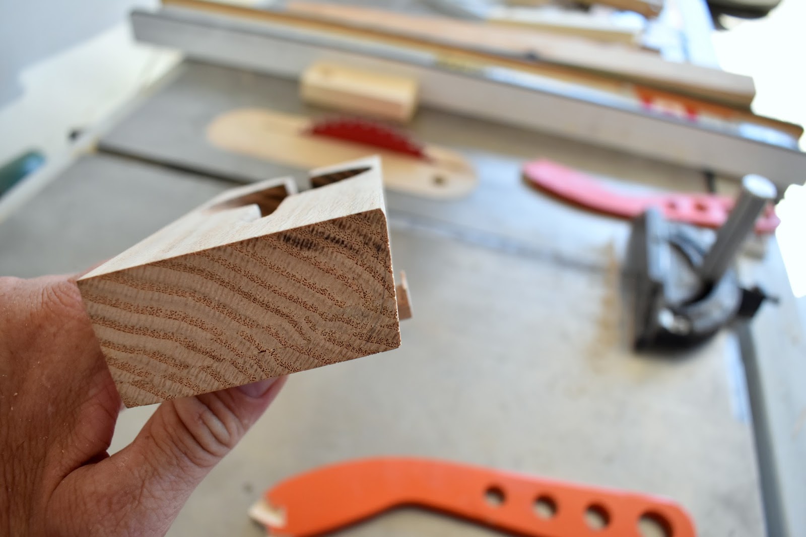 Jax Design: Table saw fence and blade micro adjustment jig