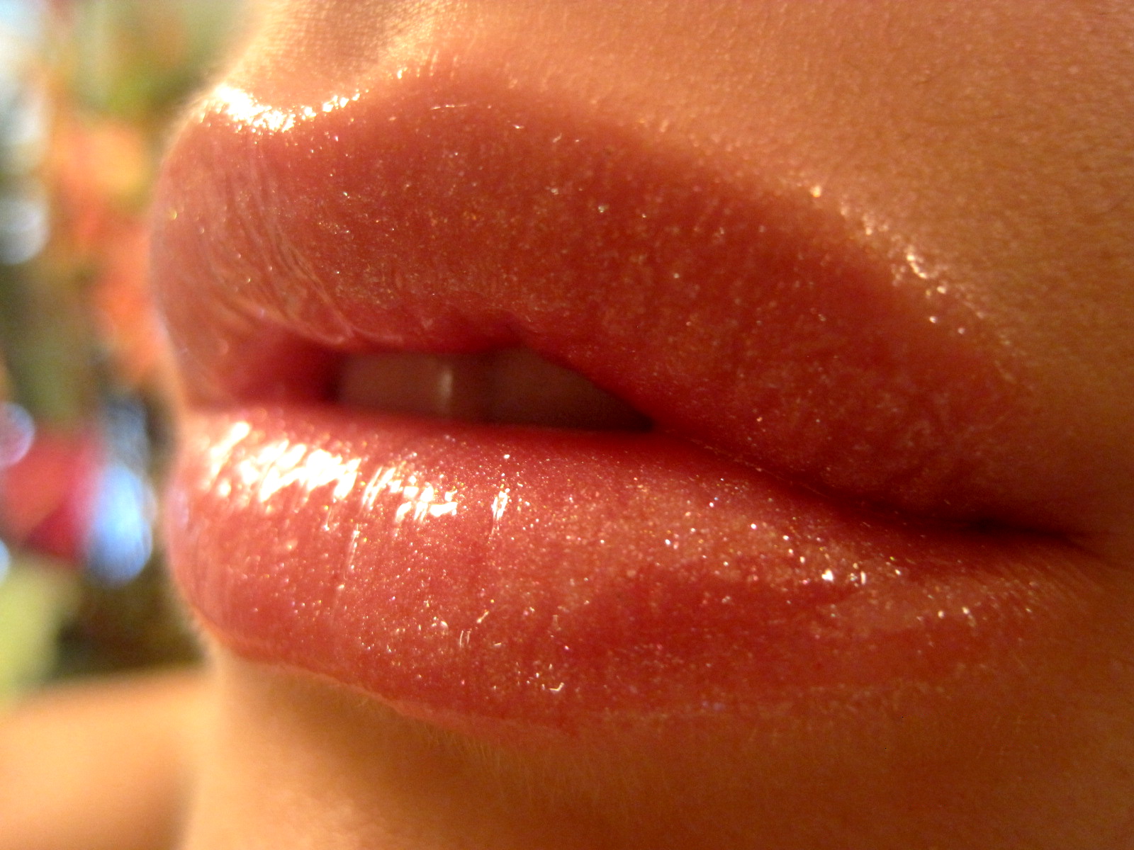 The Pretty Pink Arsenal: You Kiss Yo Mama With Those...?! - Tips for ...