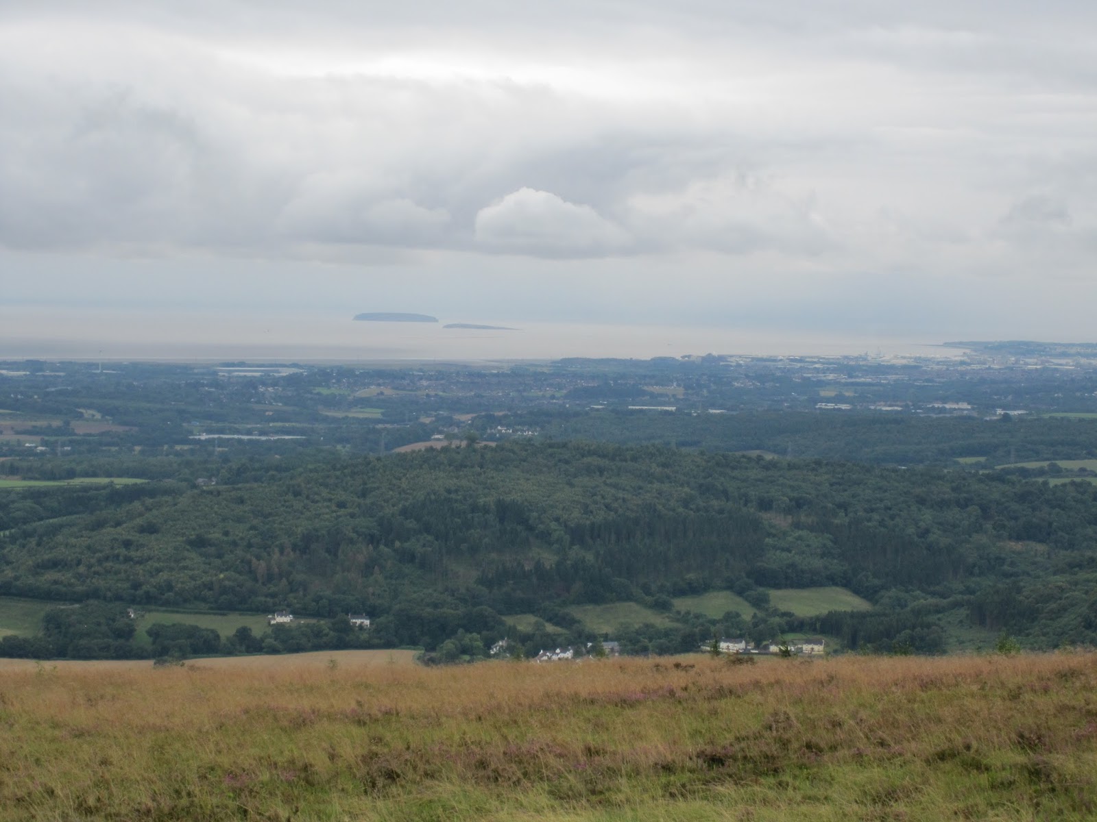 Rhymney Valley Walks: Cefn-Onn to Hengoed on Rhymney Valley Ridgeway Walk