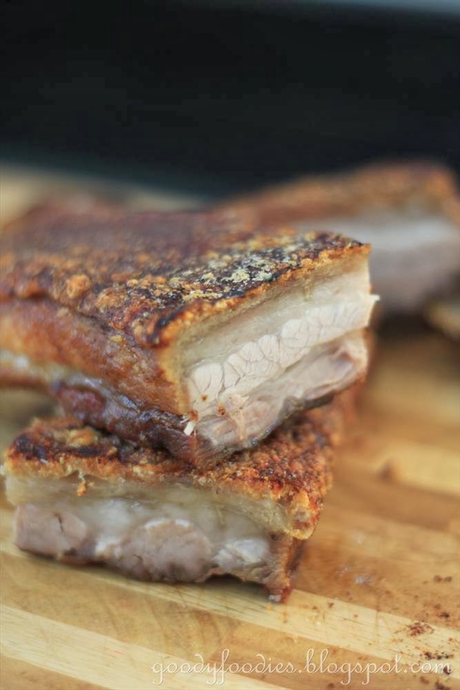 GoodyFoodies: Recipe: Easy 3-ingredient Chinese roast pork belly (Siew ...