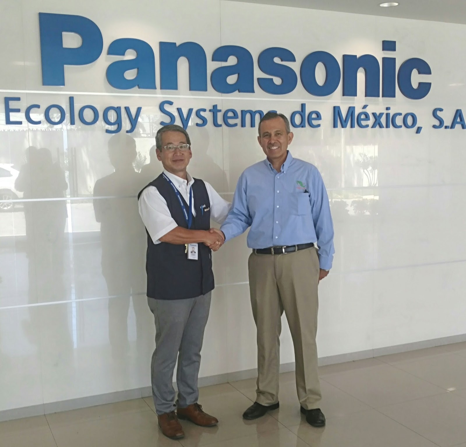 Prensa CECYTEBC: PANASONIC ABRE BOLSA DE TRABAJO PARA EGRESADOS DE ...