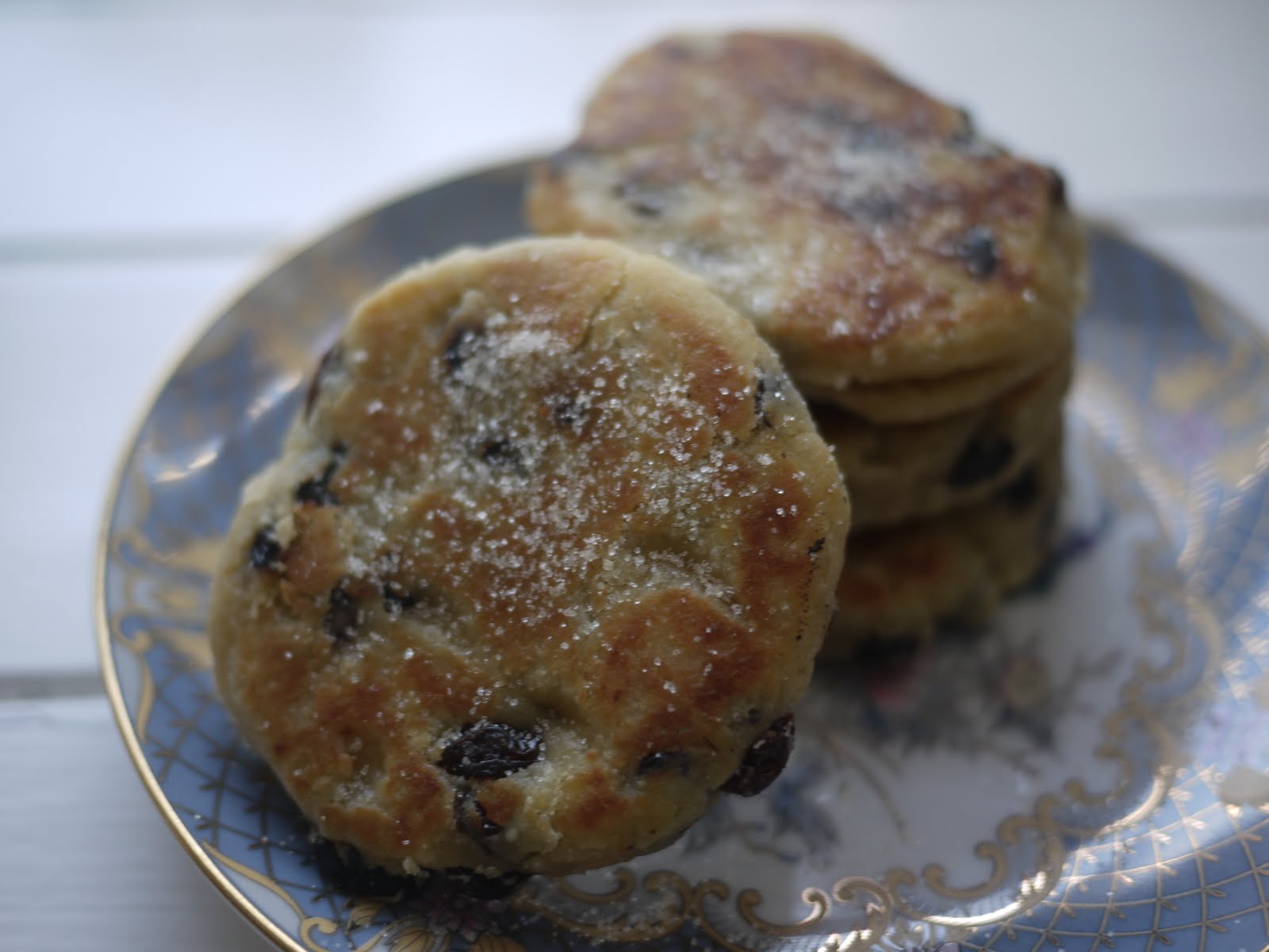 5th Birthday Guest Post: A Greedy Tribute to the Welsh Cake (Pice ar y ...