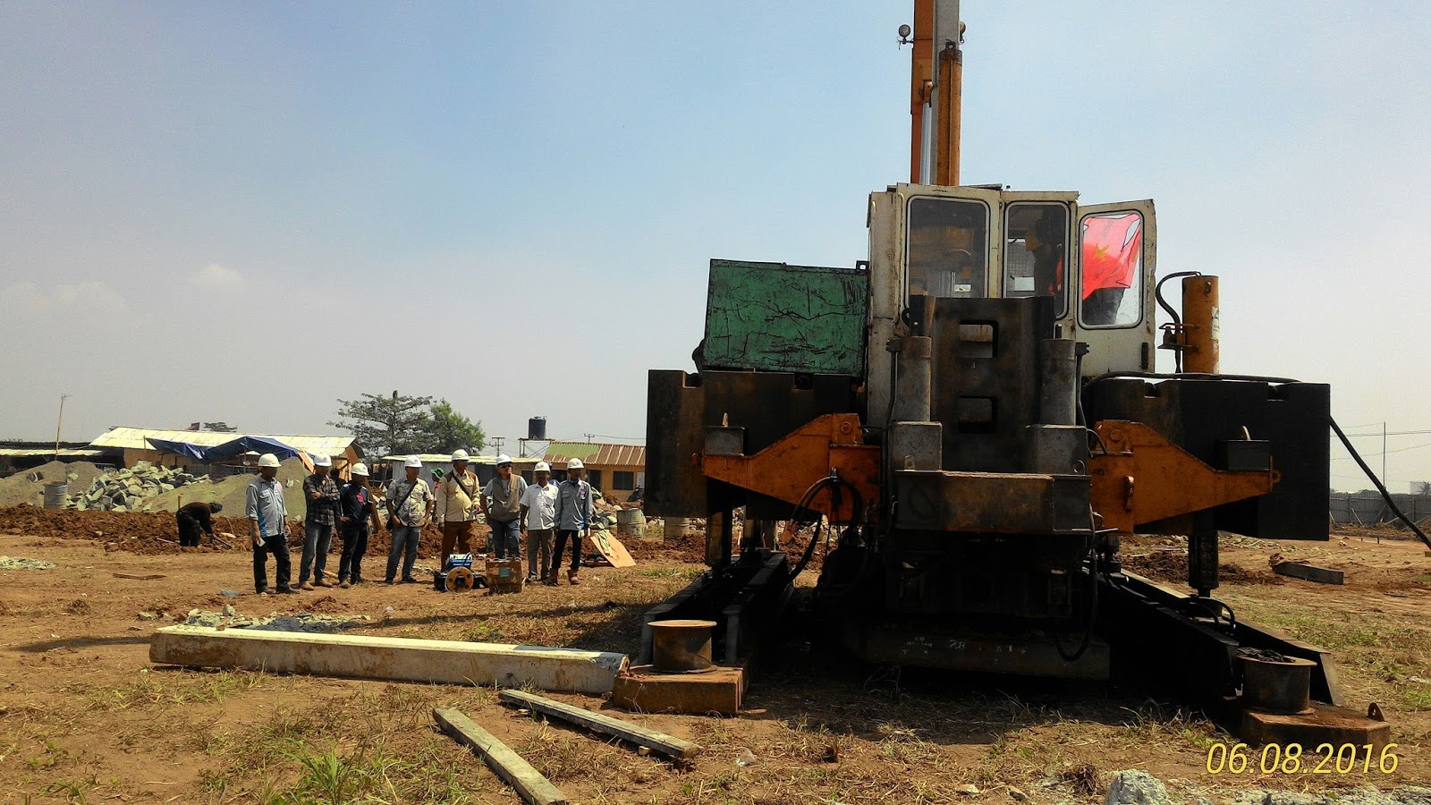 TIANG PANCANG DI TANGERANG: Hydraulic / Jack-in Pile (HSPD)