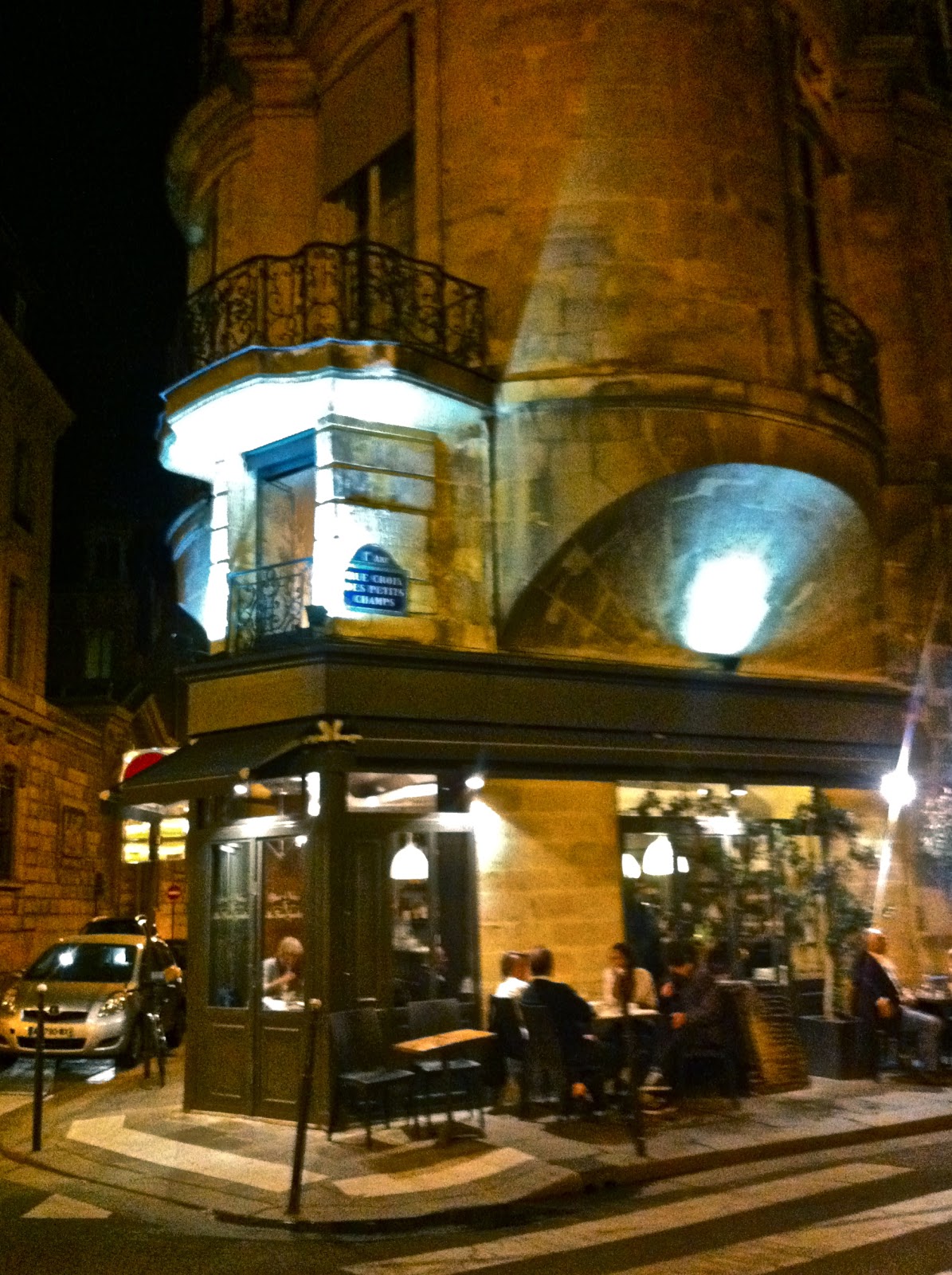 not drinking poison in paris: fine, just fine: les fines gueules, 75001