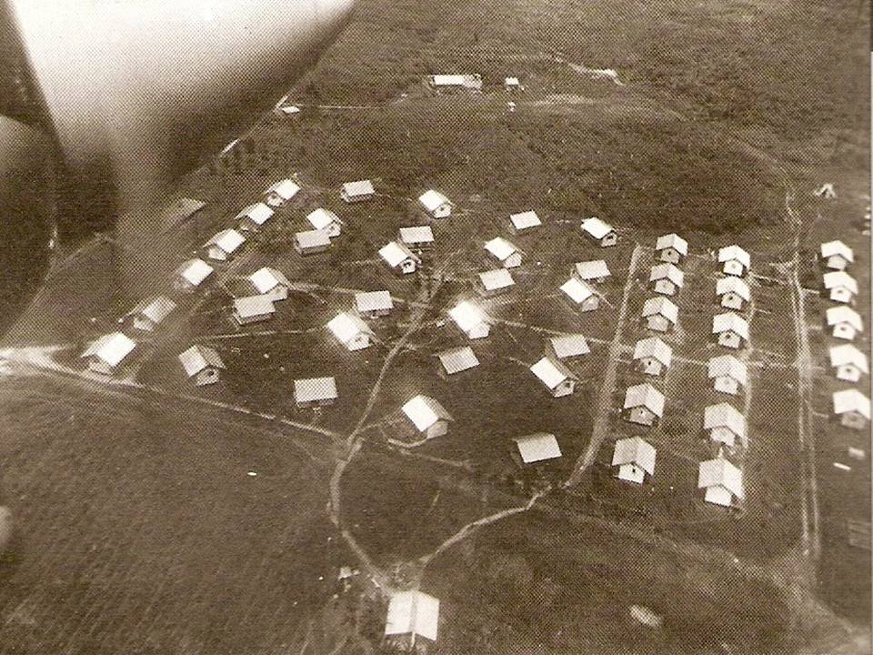 StevenWarRan Backstage: Murderpedia Photos of Jim Jones etc.