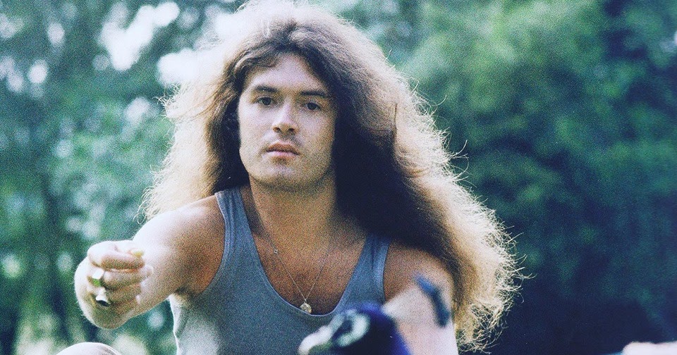 David Bowie queria gravar com Glenn Hughes, mas Ritchie Blackmore não deixou