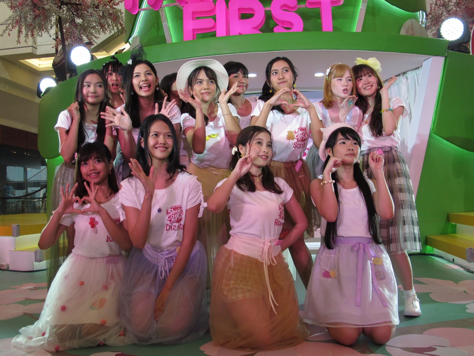 Shojo Complex, Idol Baru