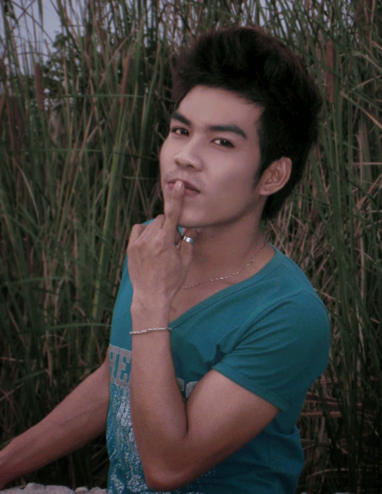 Le Yuha: Call Boy Saigon