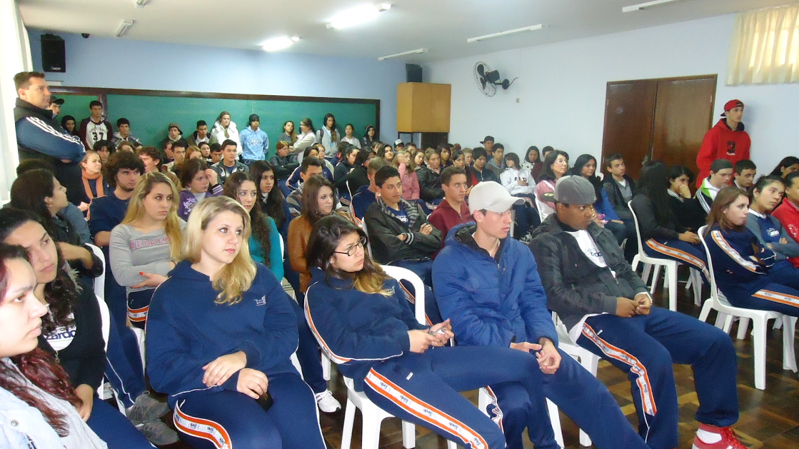 Pedagogia Zardo: PEÇA: PESSOALMENTE FERNANDO