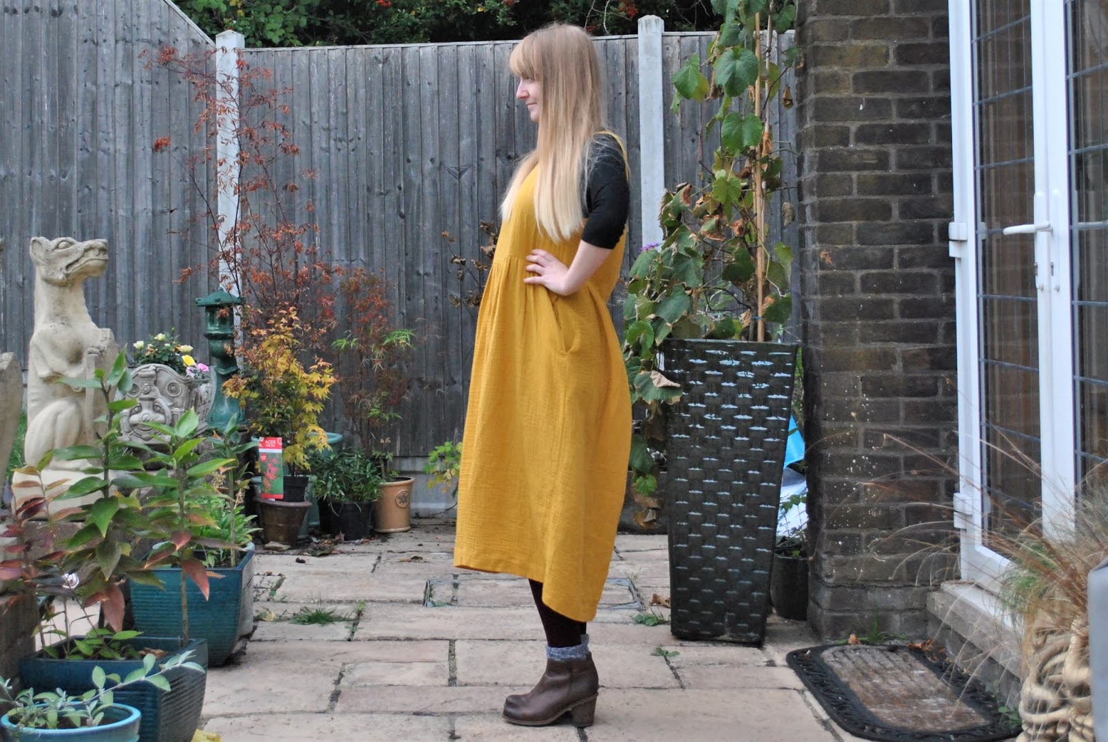 Pattern Review - Tessuti Fabrics, Felicia Pinafore Dress