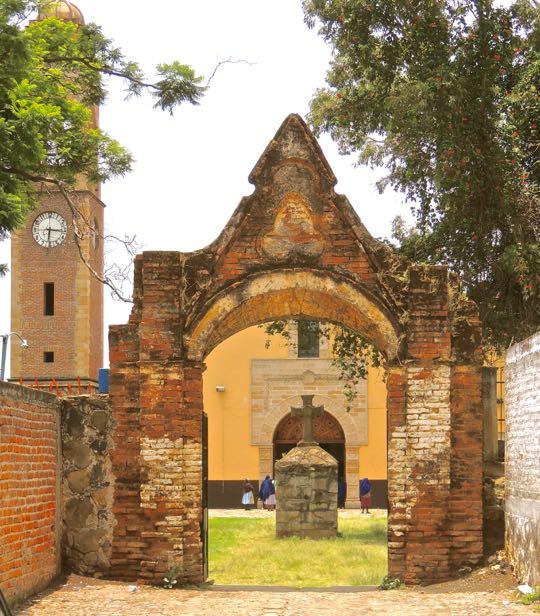 Jim & Carole's Mexico Adventure: Zamora Part 8: Patamban, a window into ...