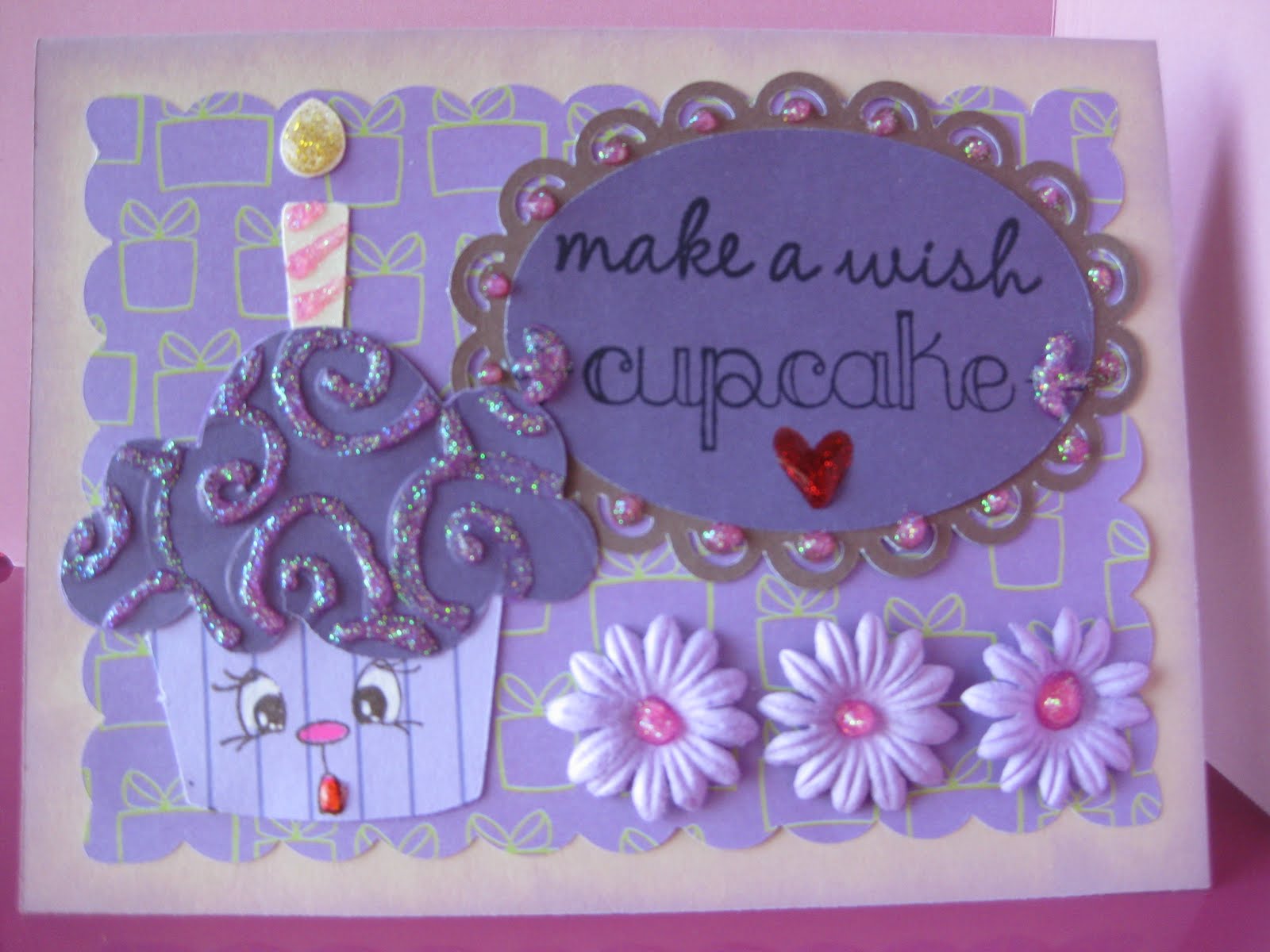 Eva's Scraps N' Cards: Cupcake Birthday Card - Swap
