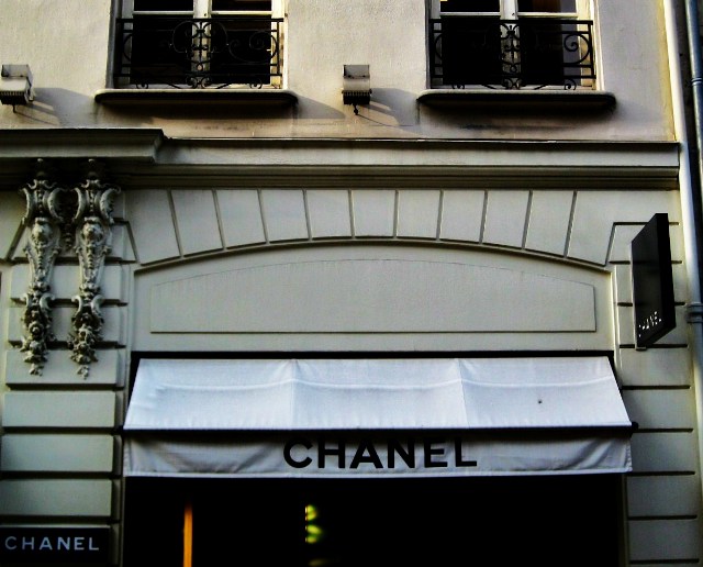 Lenorenevermore: 31 Rue Cambon, PARIS