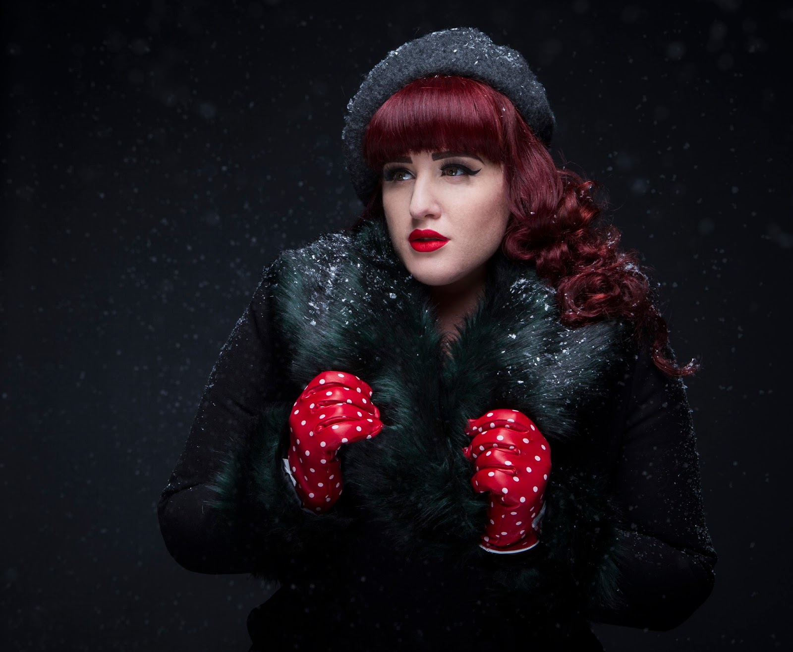 Curves to Kill...: Adore Pinup Issue 13