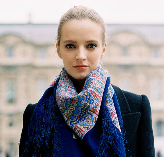 Modern Modesty: Scarves