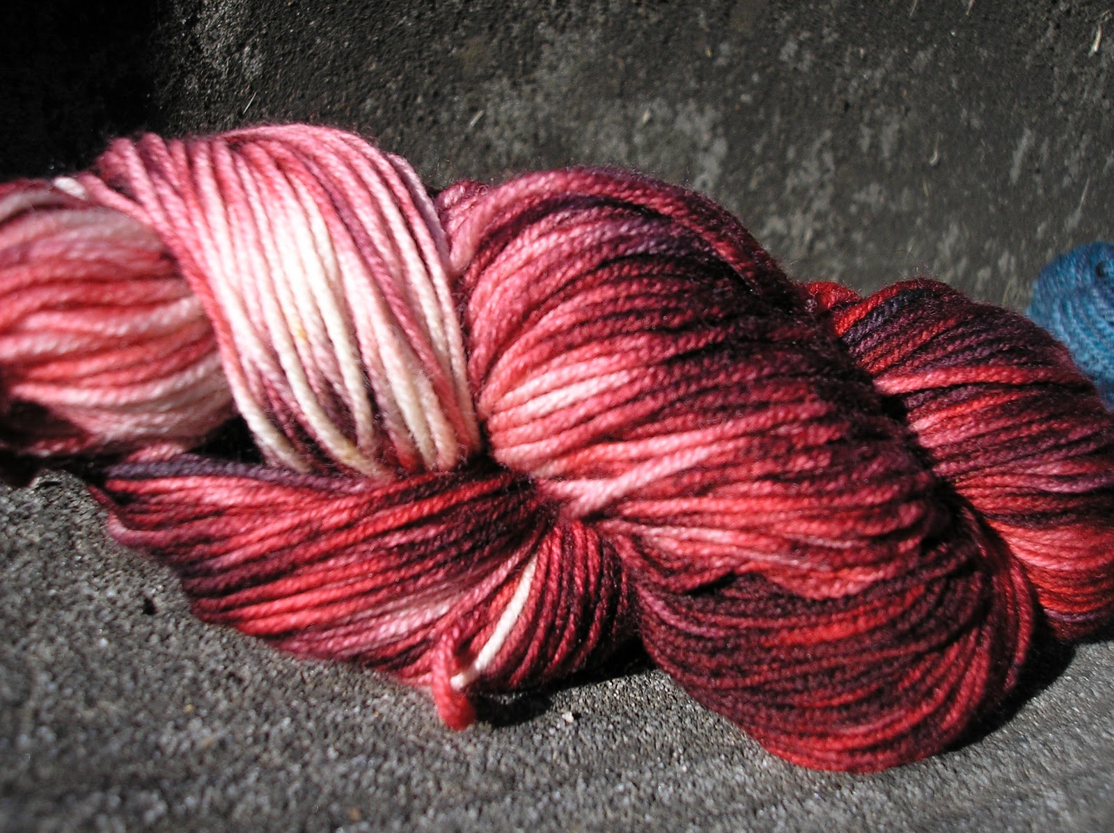 Pixelated Mushroom: Black mingled yarns