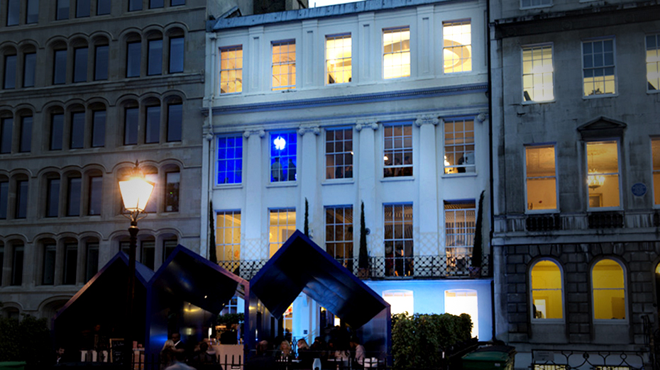 Matt The List - Archives: House of Peroni - El Nivel