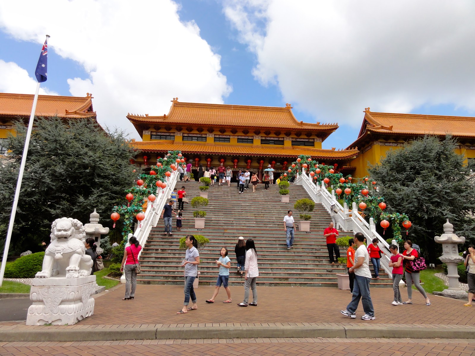 Journey of Dawn: Nan Tien Temple