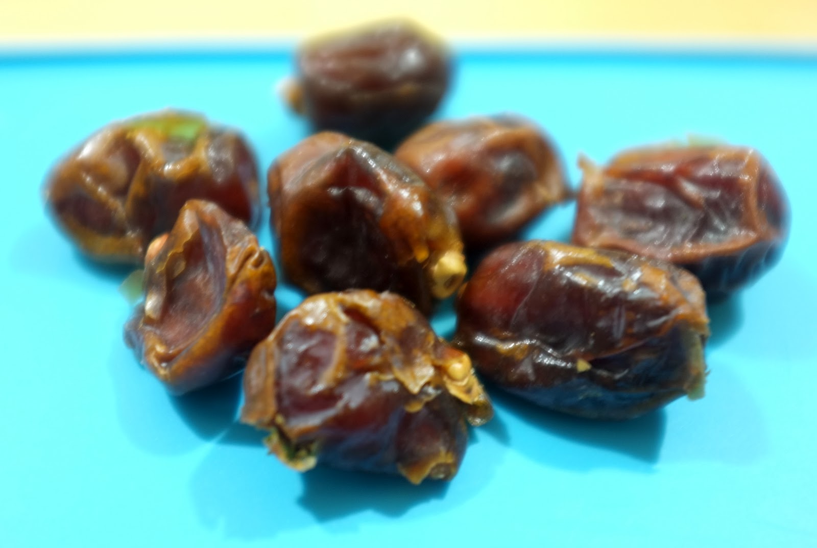 Yan's Family, Frens, Travel, And Food Journal: Tamar oooohhh..tamar..