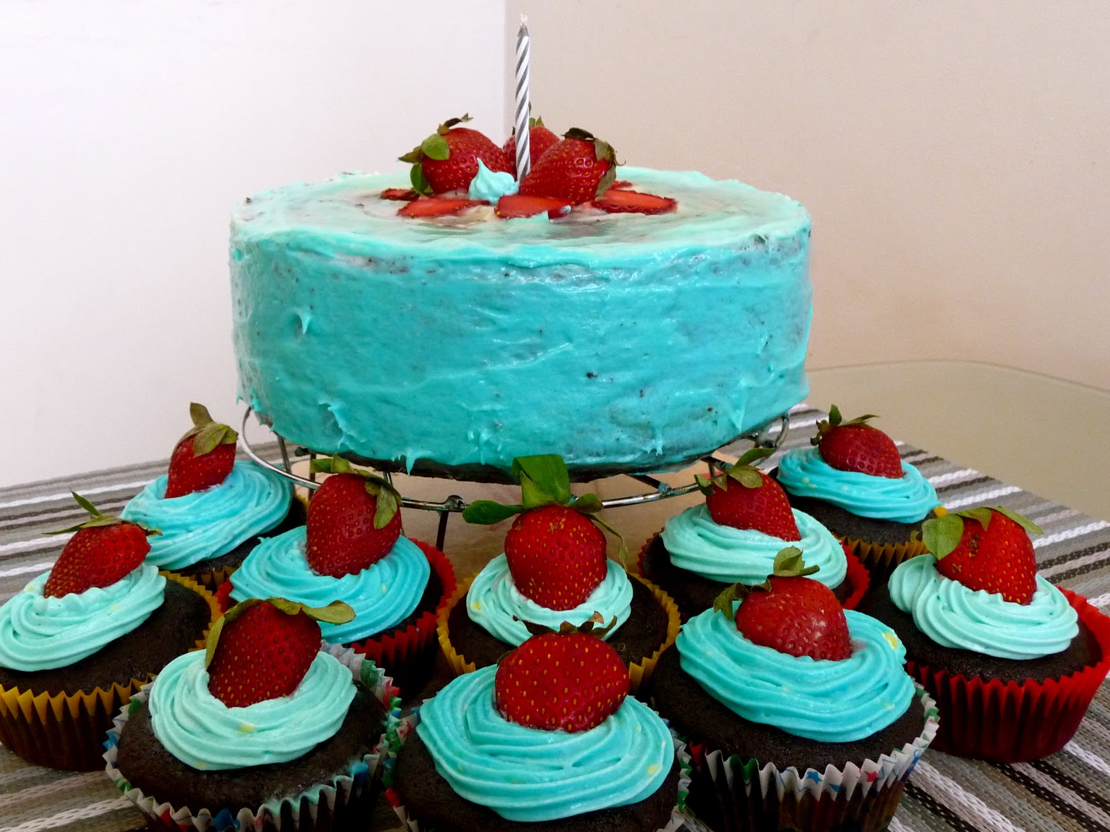 Epicurean Mommy: Avant Garde Cake