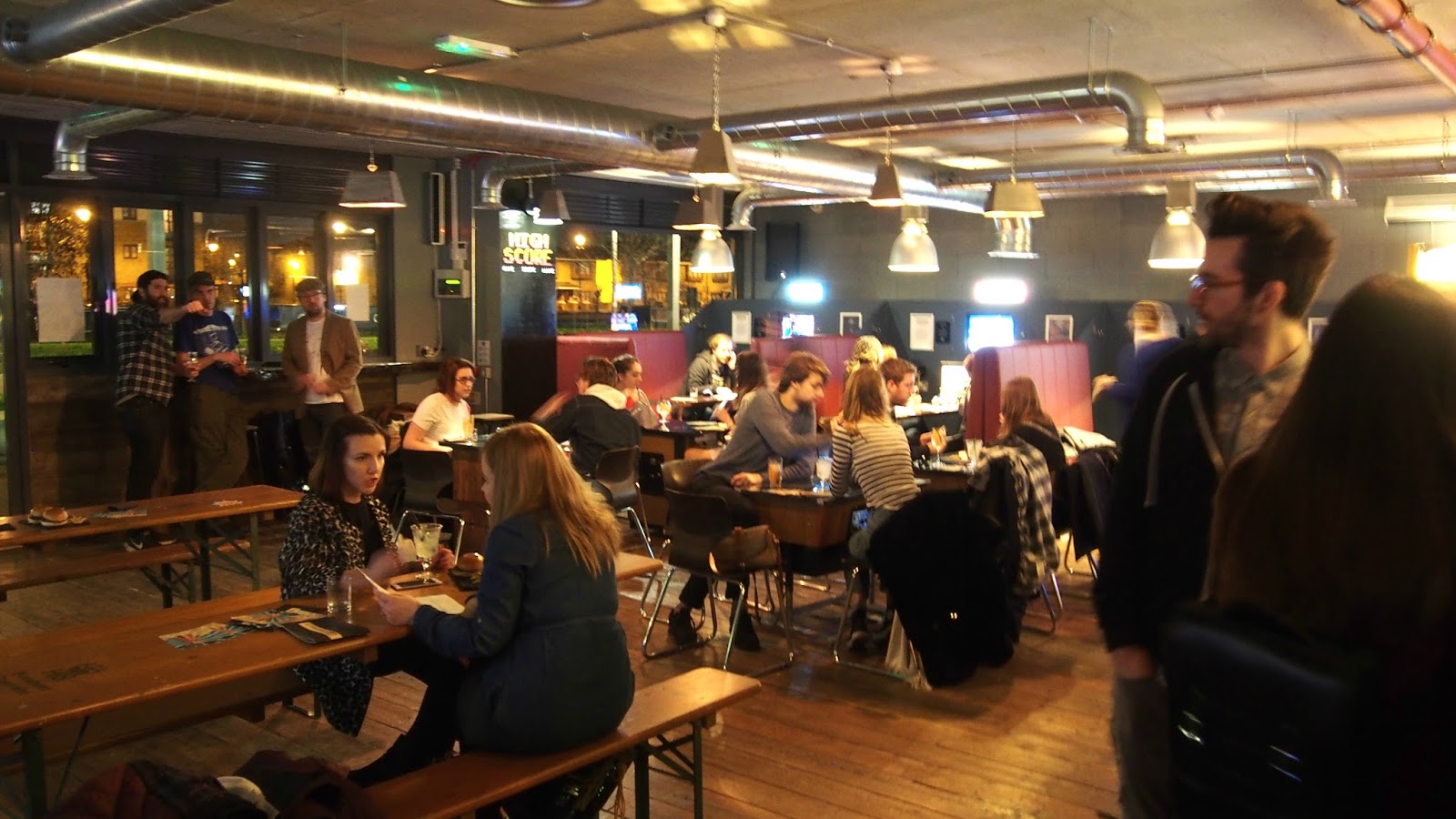 Vintage Gaming – Four Quarters East – UpYourVlog