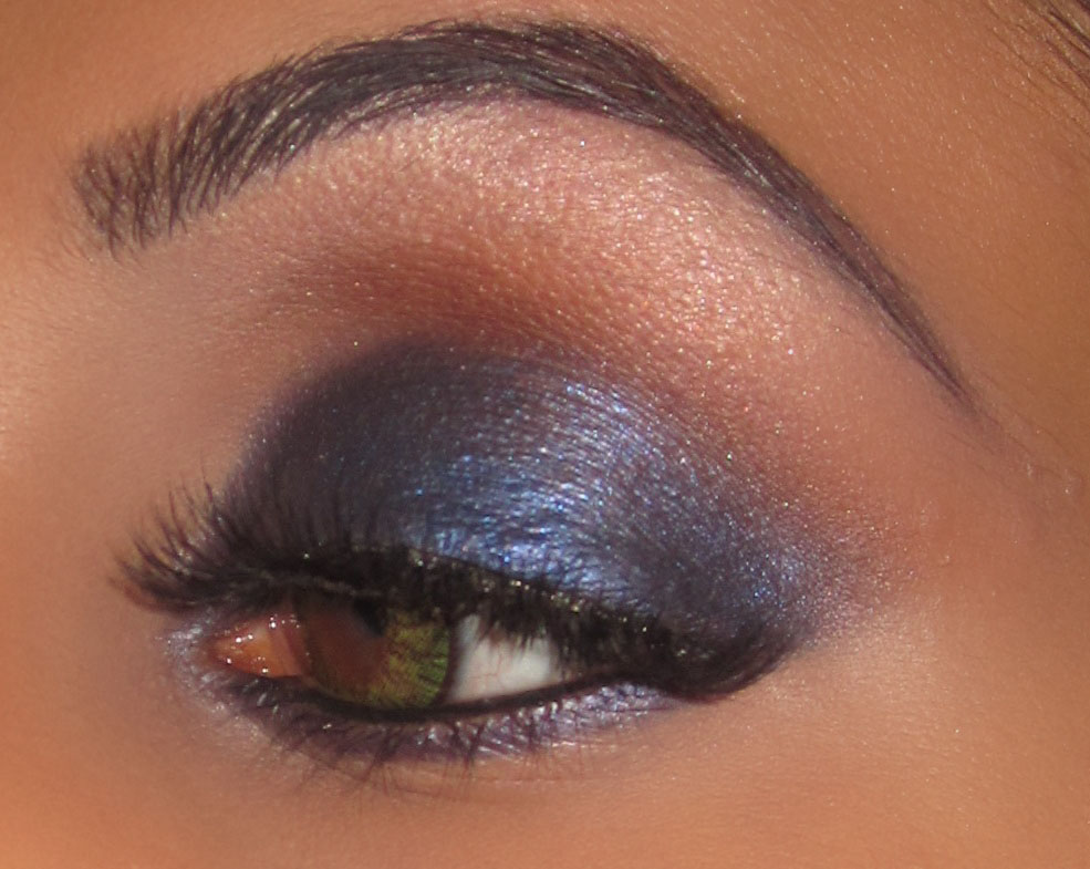 BEAUTY AND THE BLOG: Emerald Blue Eyes