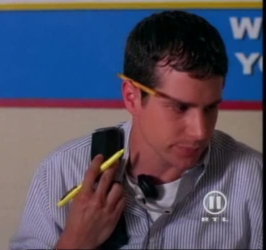 Captures Cinema: Michael Manasseri - Gracias al cielo [Thank Heaven] (2006)