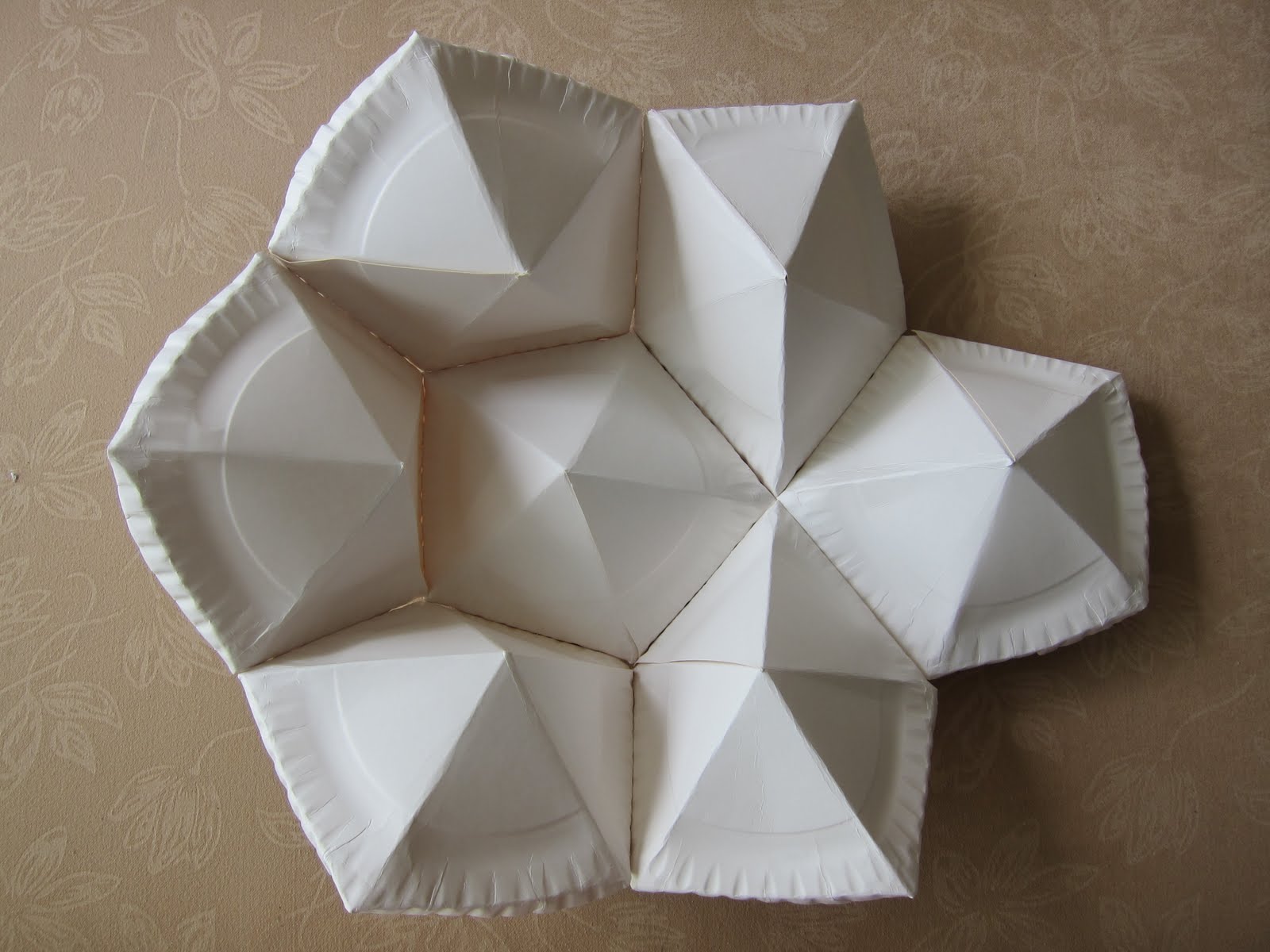 Architectural Contrast: Making structure from paper plates