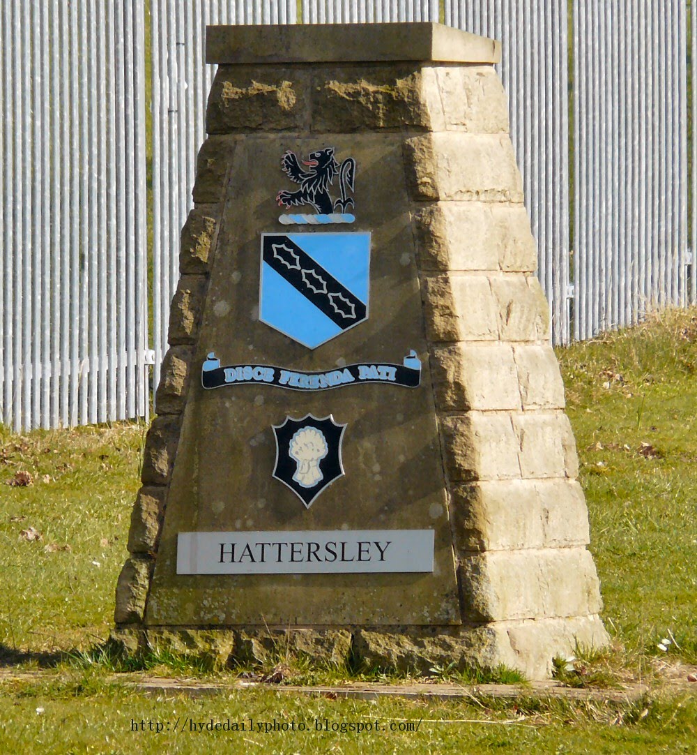 Hyde Xtra: Hattersley Boundary Stone